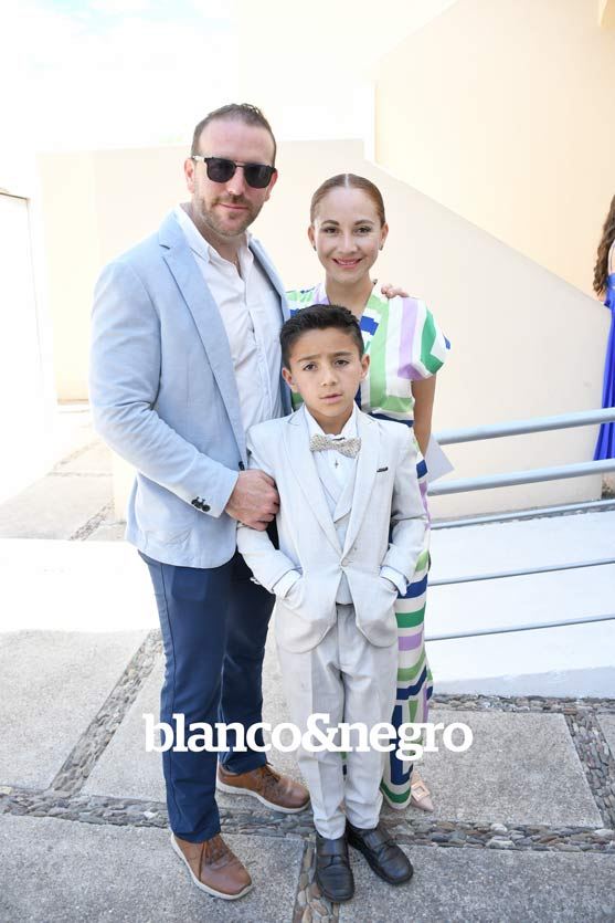 PRIMERAS COMUNIONES 2024 COLEGIO CUMBRES INTERNATIONAL SCHOOL ...