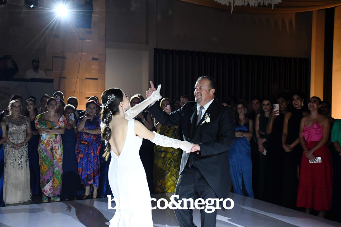 BODA MARISA MORENO & JORGE GERARDO GÓMEZ - BLANCOYNEGRO