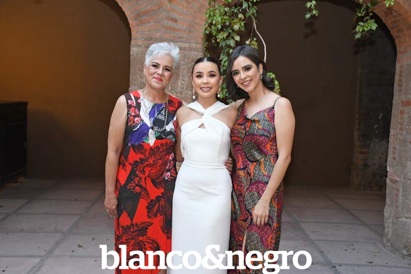 DESPEDIDA DE SOLTERA MARIANA DE ANDA - BLANCOYNEGRO