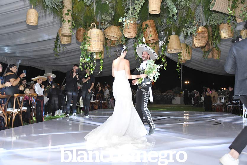 BODA MARÍA FERNANDA ROMO & ABRAHAM GONZÁLEZ - BLANCOYNEGRO